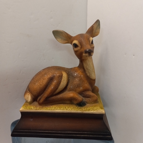 JK M Takai | Accents | Vtge Fawn Sitting Grass Figurine Deer Doe ...